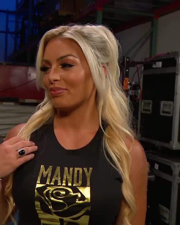 Mandy looking beautiful as always | Scrolller