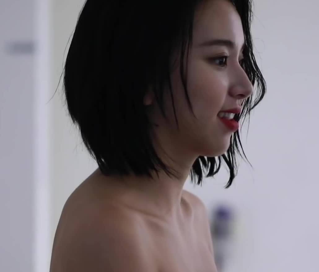 Chaeyoung - close up, photoshoot, tougue | Scrolller