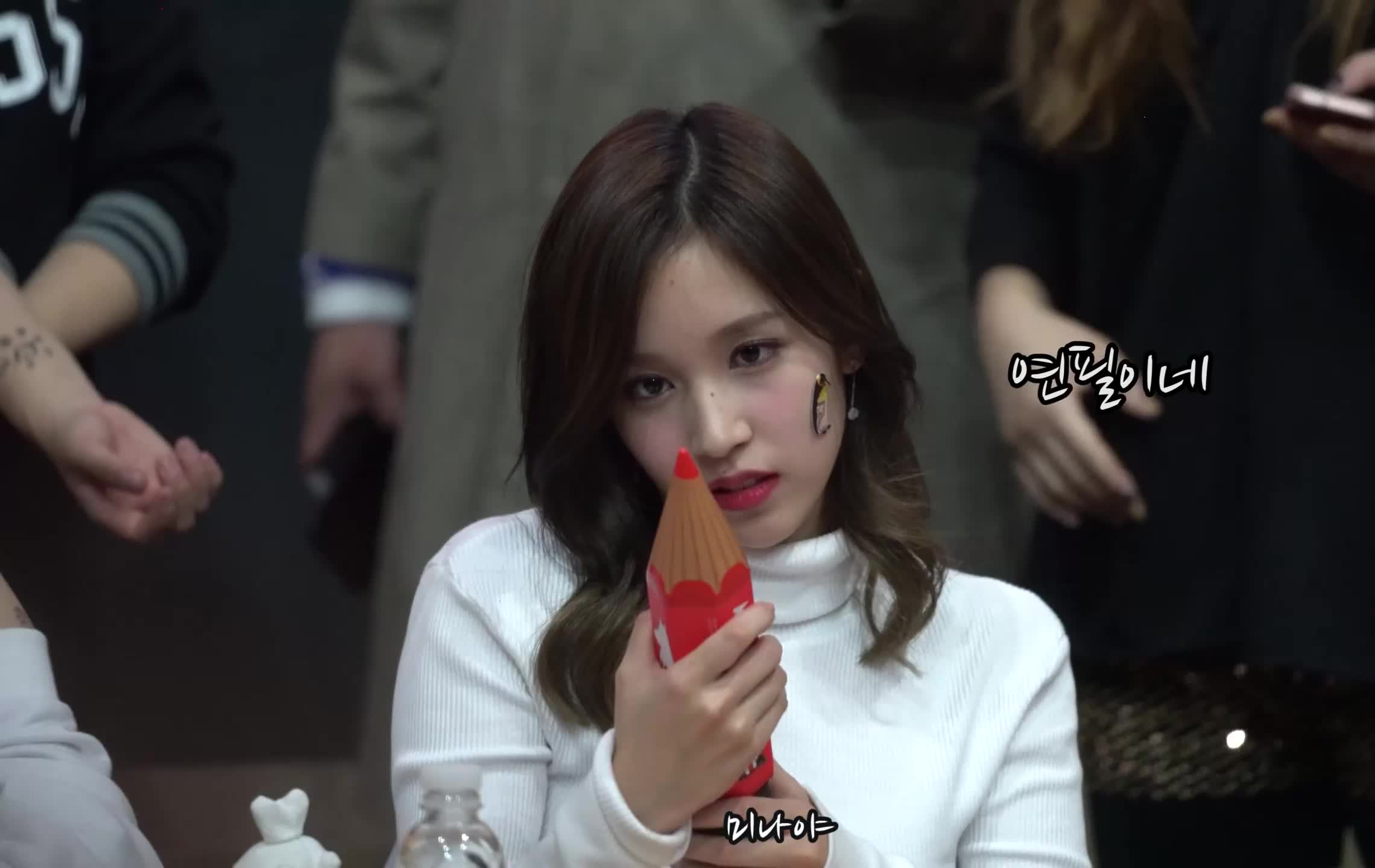 Mina with Momo | Scrolller