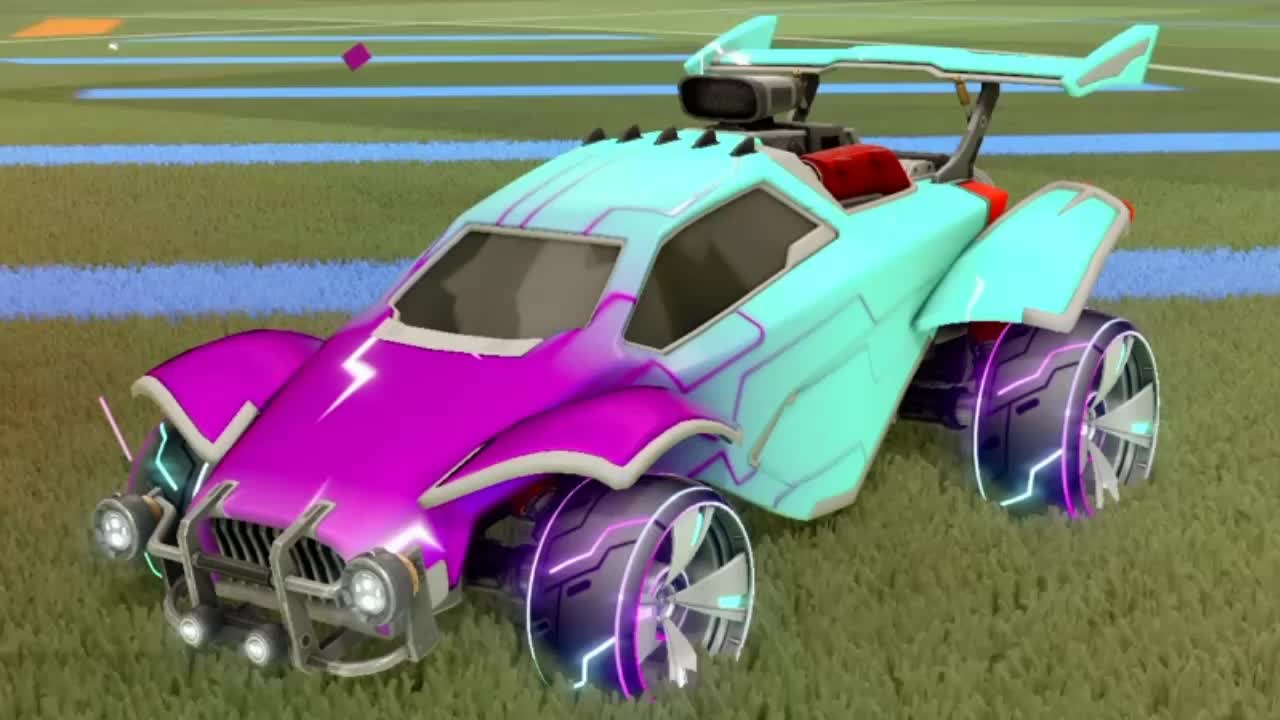 Blade Wave wheels with matching Octane | Scrolller
