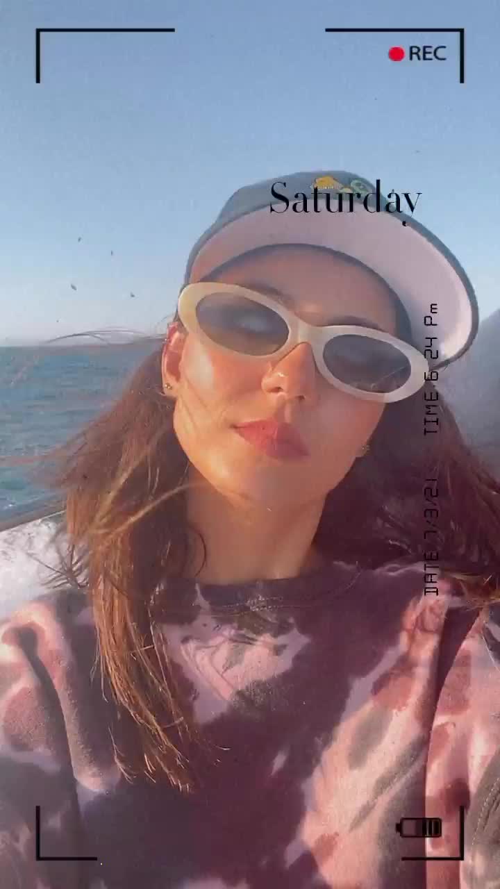 Saturday out to sea | Scrolller