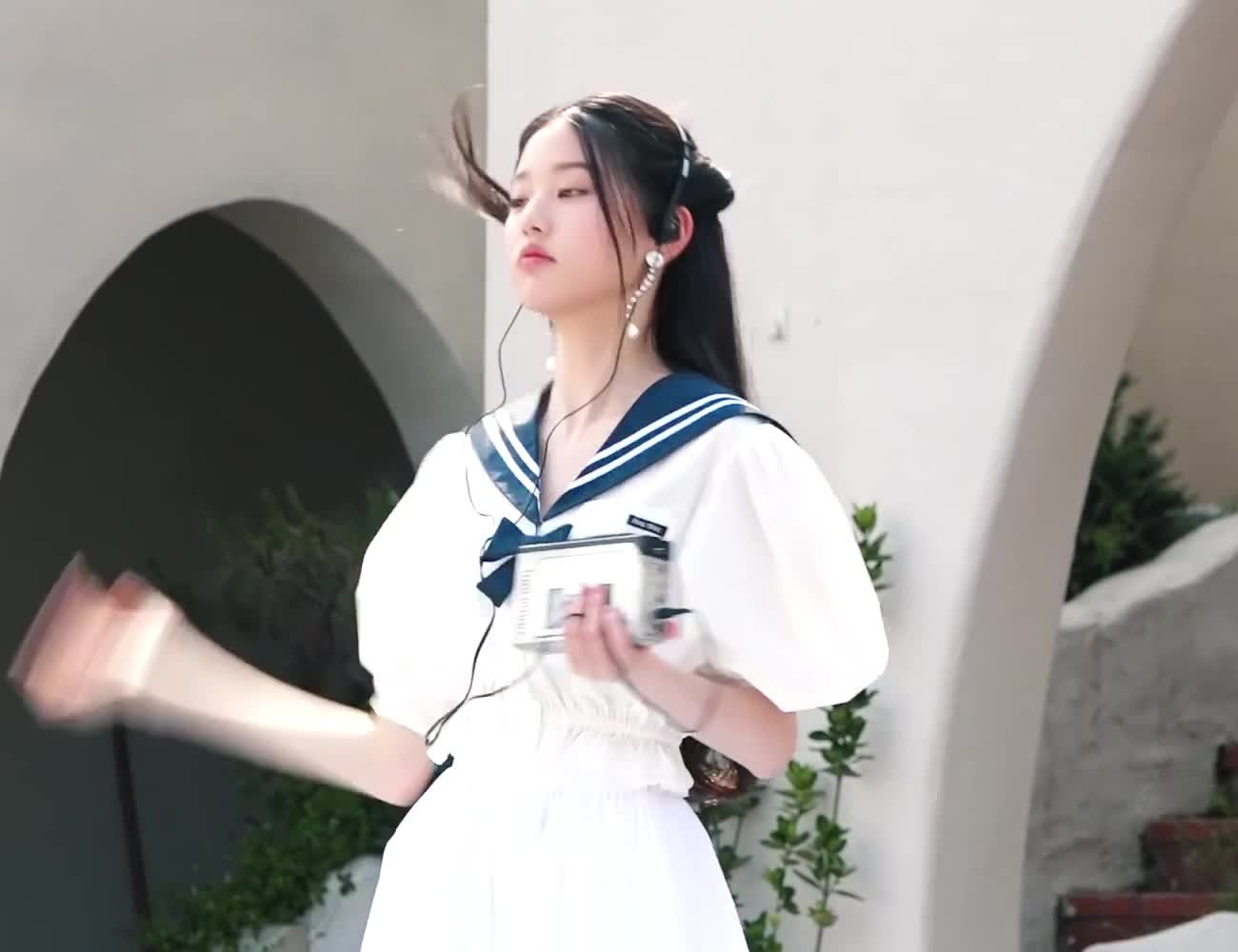 210630 With Won-young, VOGUE X MiuMiu BEHIND // Wonyoung | Scrolller