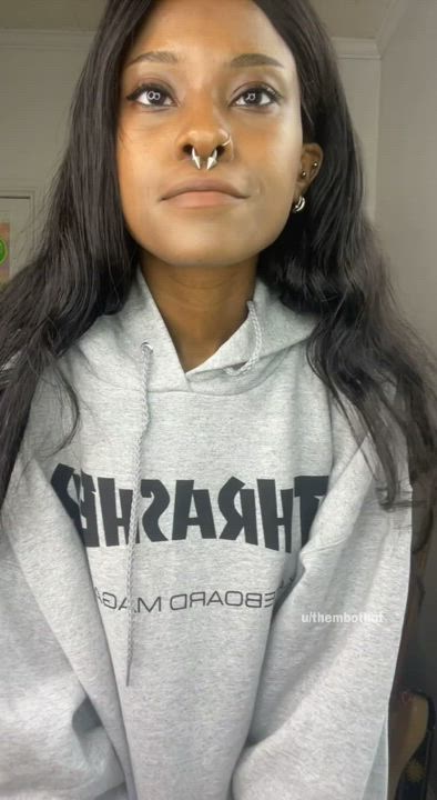 Good morning from your favorite spoiled brat 😌💗 | Scrolller