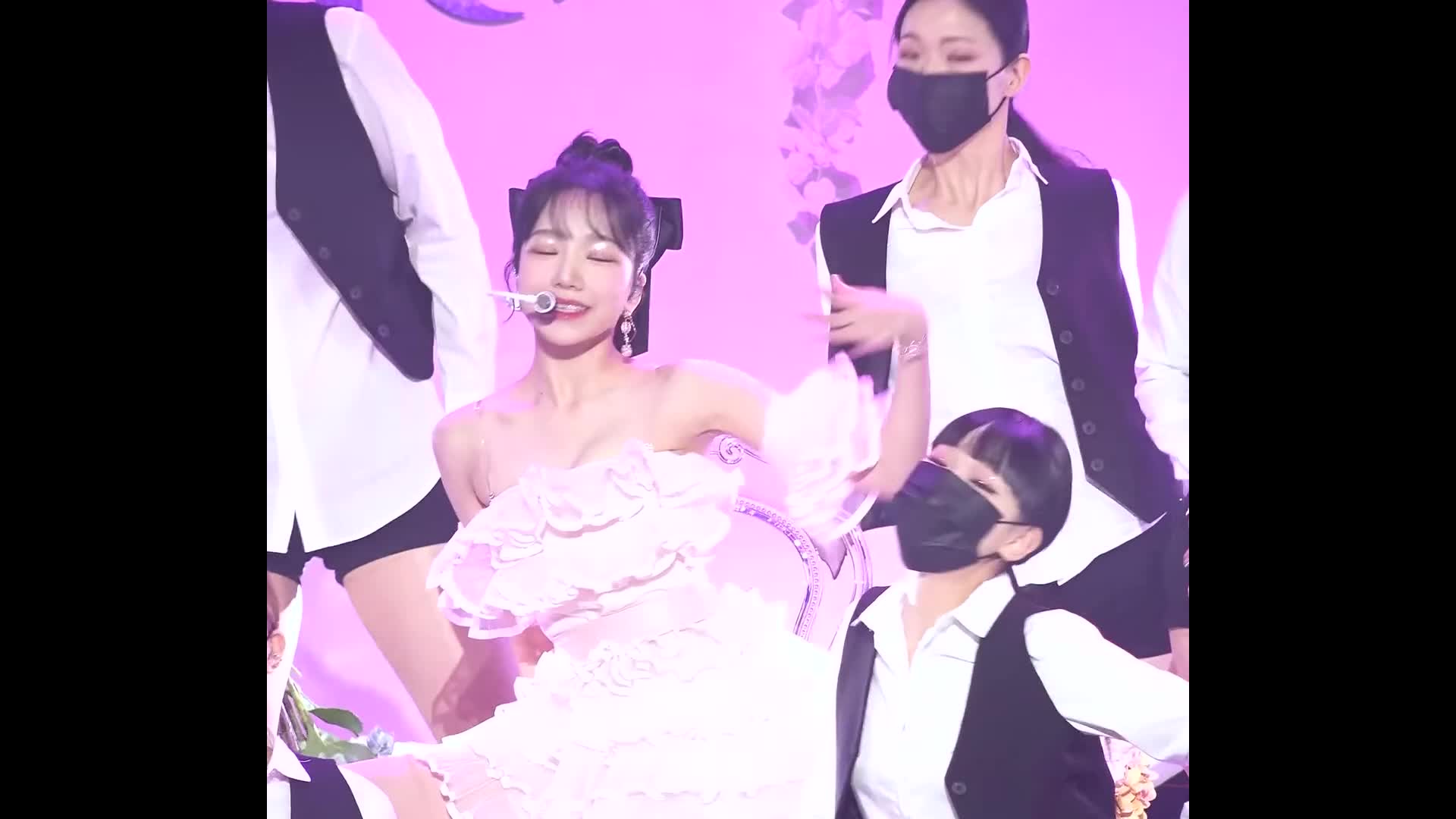 Jo yuri - glassy fancam | Scrolller