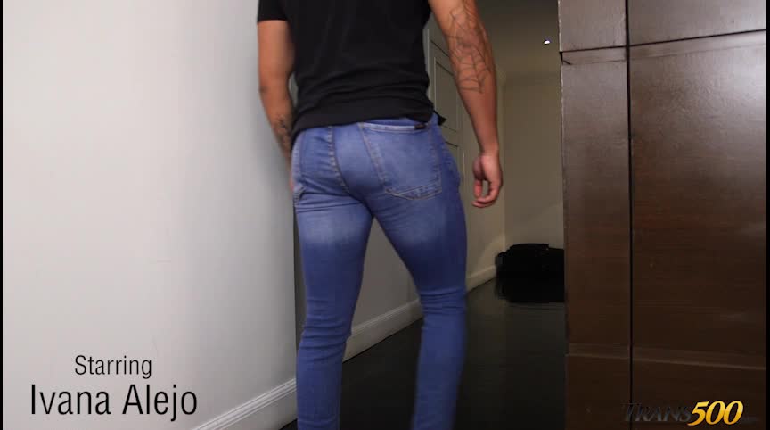 Booty Banging Ivana | Scrolller