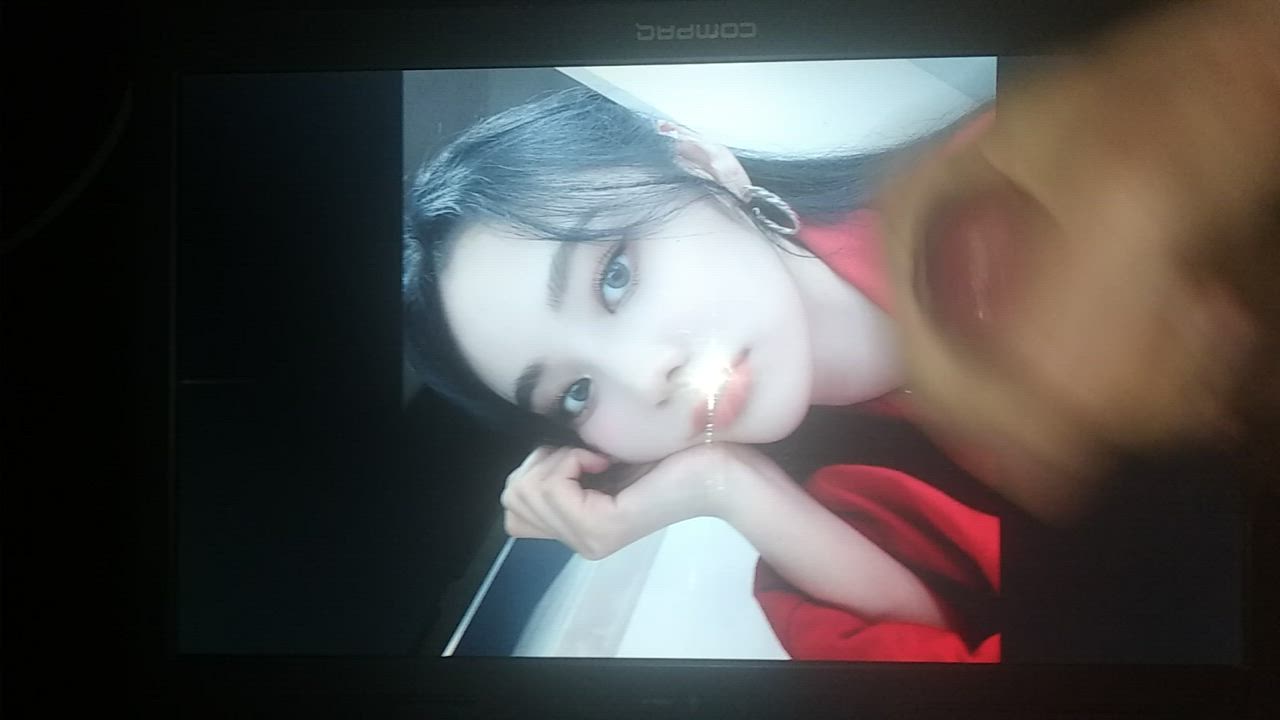 JinSoul - LOONA | Scrolller