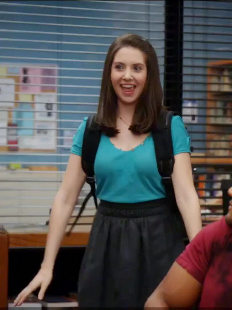 Annie is a Robot! (1.5k members!) | Scrolller