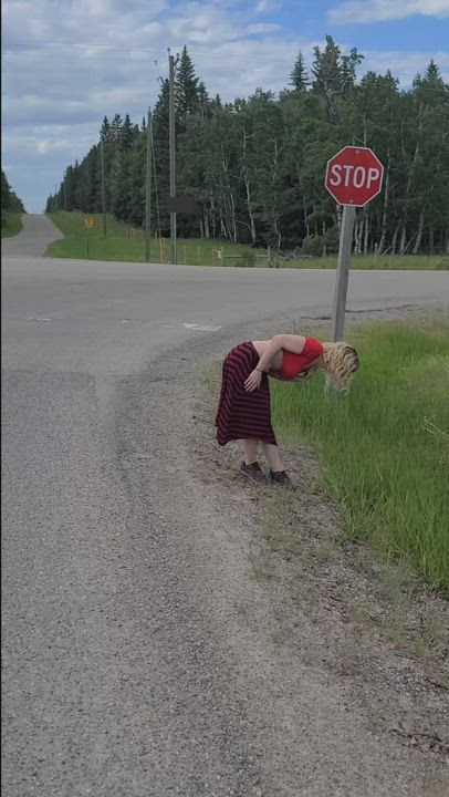 Flashing my ass at a stop sign! | Scrolller
