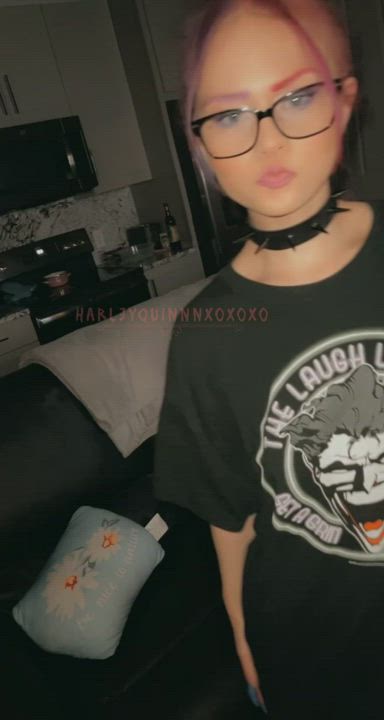 Wanna use this petite emo girl? | Scrolller