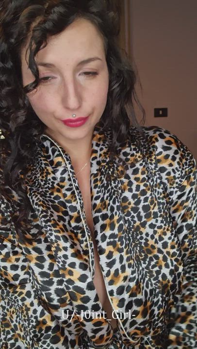 I love showing you my natural body (OC) | Scrolller