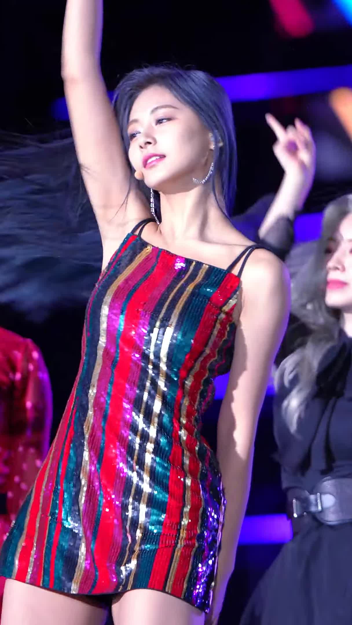 Tzuyu - purple hair, red, black & gold short dress | Scrolller