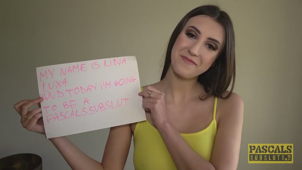 Lina Luxa Appears To Have A Jolly Good Time With It All Her Improvisational Skills Are