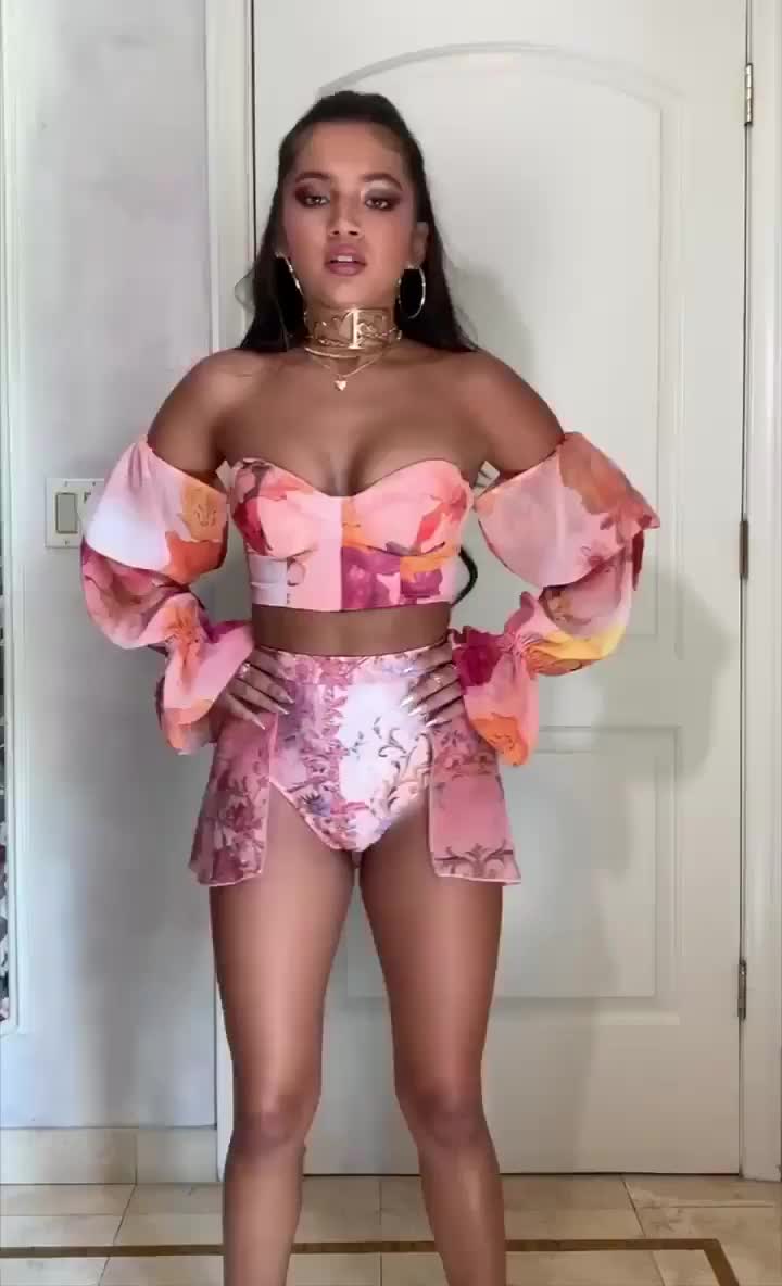 Isabela Merced | Scrolller