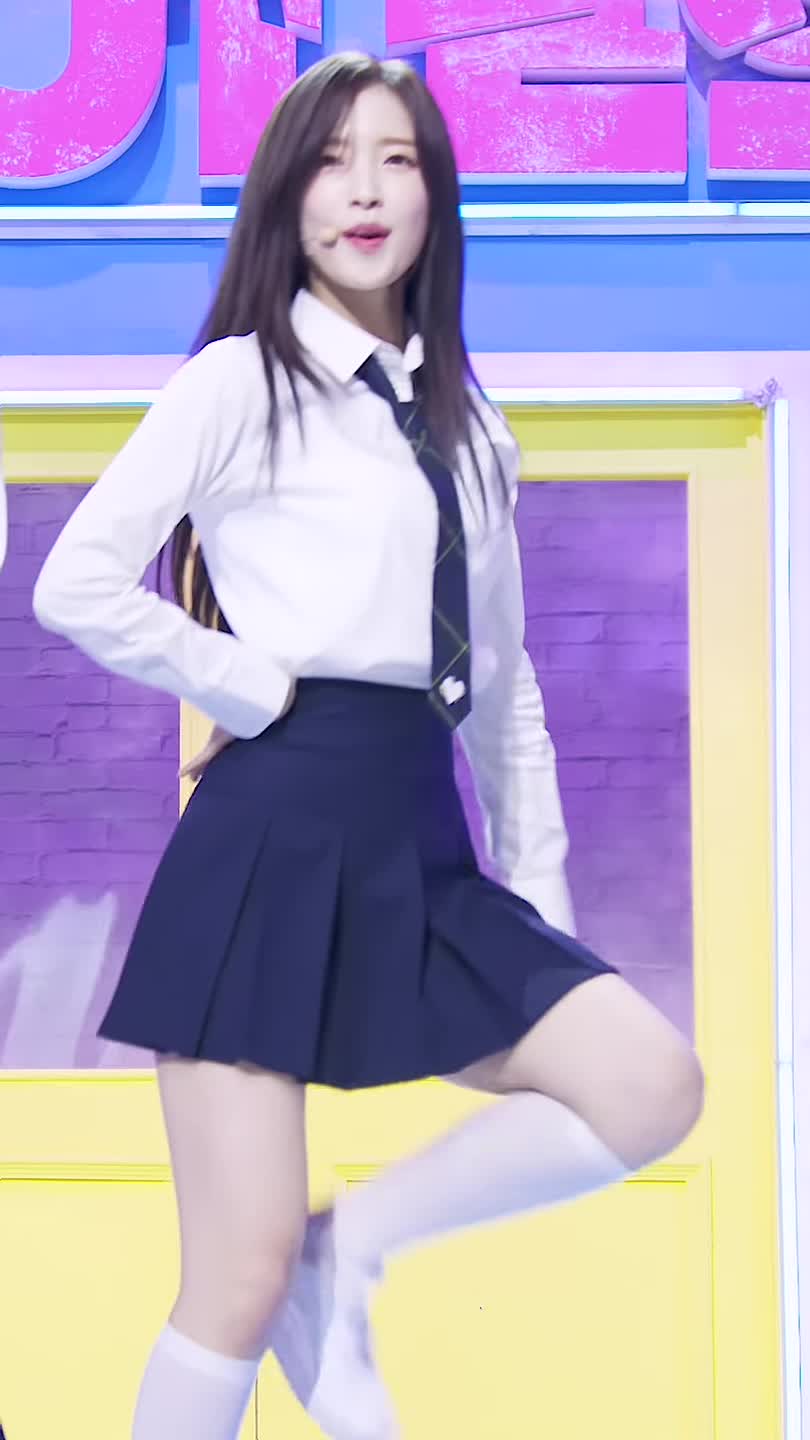 Oh My Girl - Arin | Scrolller