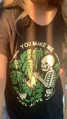 Are you awake? You’ve got some holes to fill | Scrolller