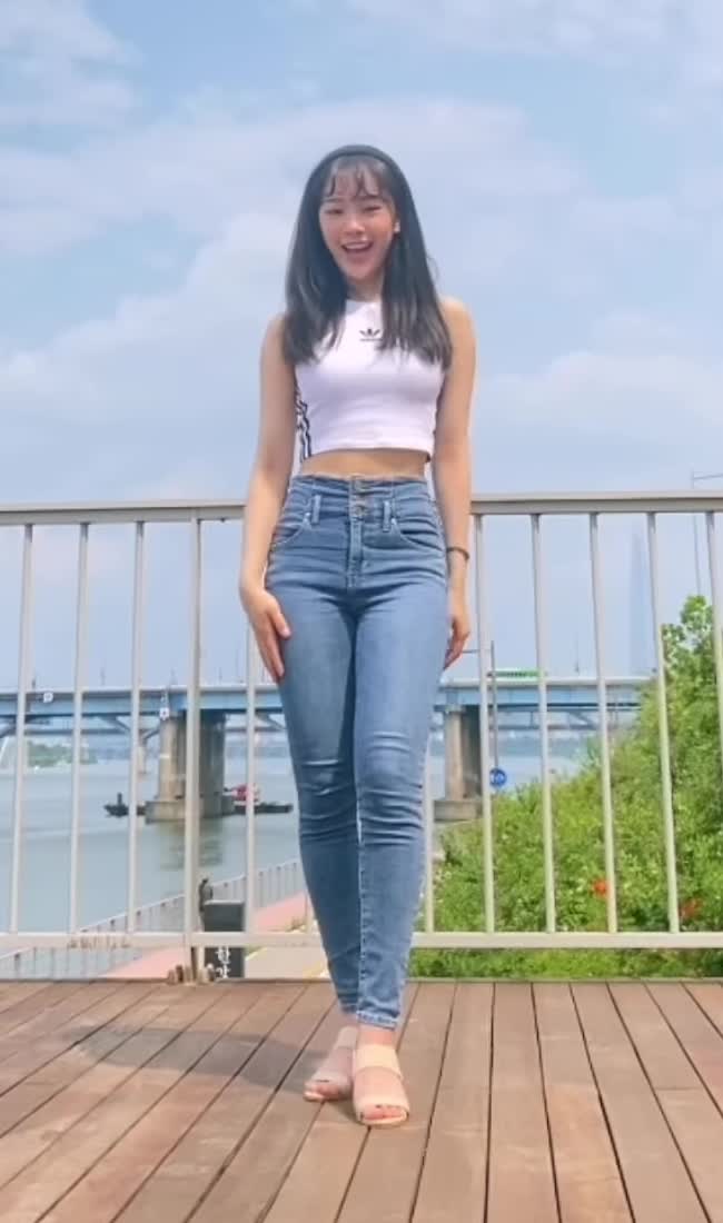 GWSN - Anne | Scrolller