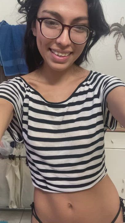 Shower time! | Scrolller