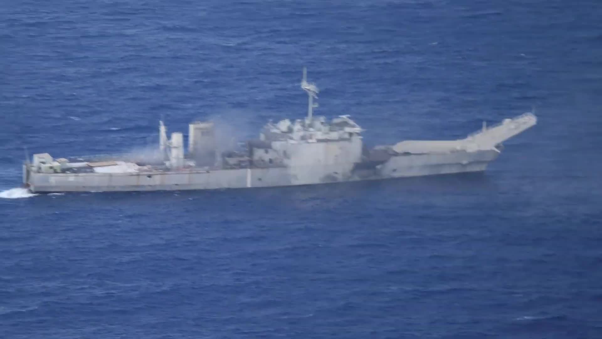 Submarine-Launched Mk 48 Torpedo Hits the USS Racine During RIMPAC 2019 | Scrolller