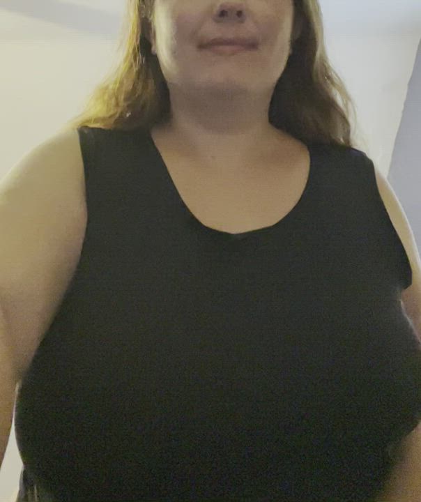 Uneven titty drop | Scrolller