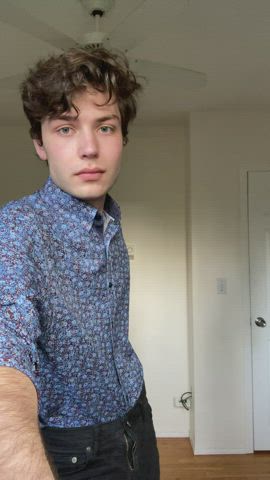 There’s such a lack of guys stripping, gotta fill that niche I guess - 20 | Scrolller