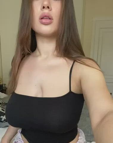 Let them drop | Scrolller