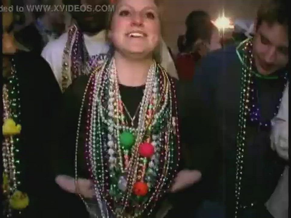 Multi grope | Scrolller