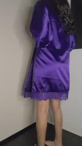 Oops! I dropped my robe | Scrolller