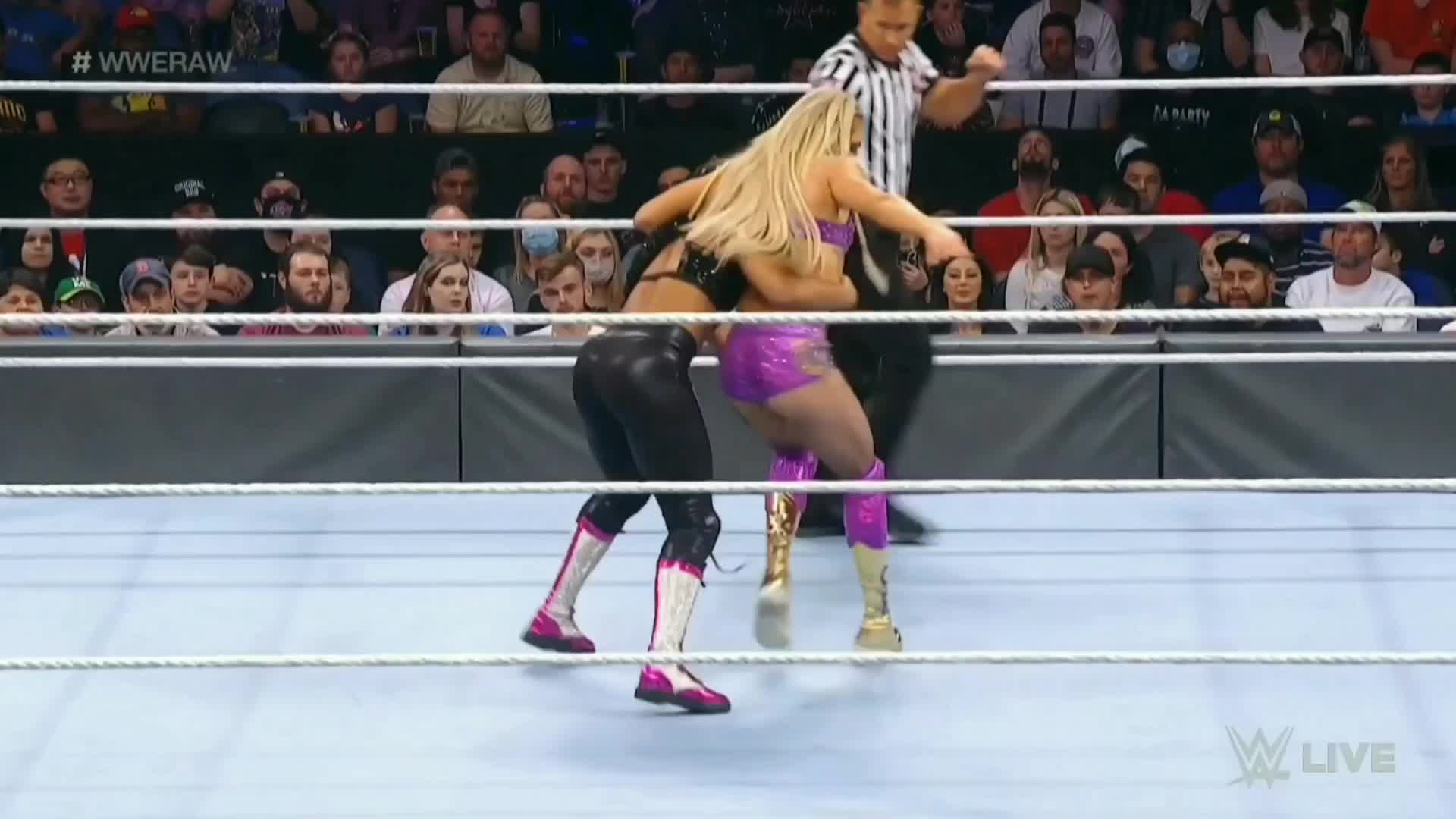 Poor Bianca Scrolller