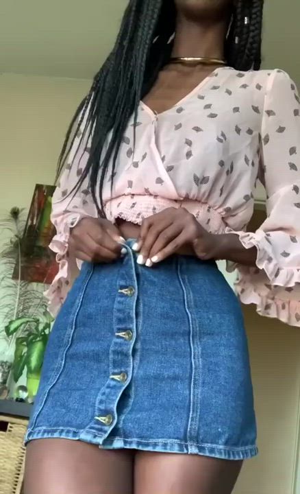 She knows exactly how to tease you | Scrolller