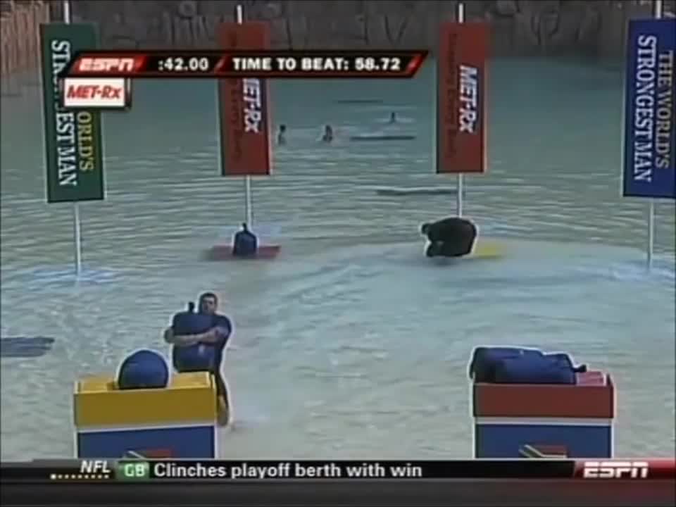 Brian Shaw accidentally drops the weight and that costs him the title of World's Strongest Man ...