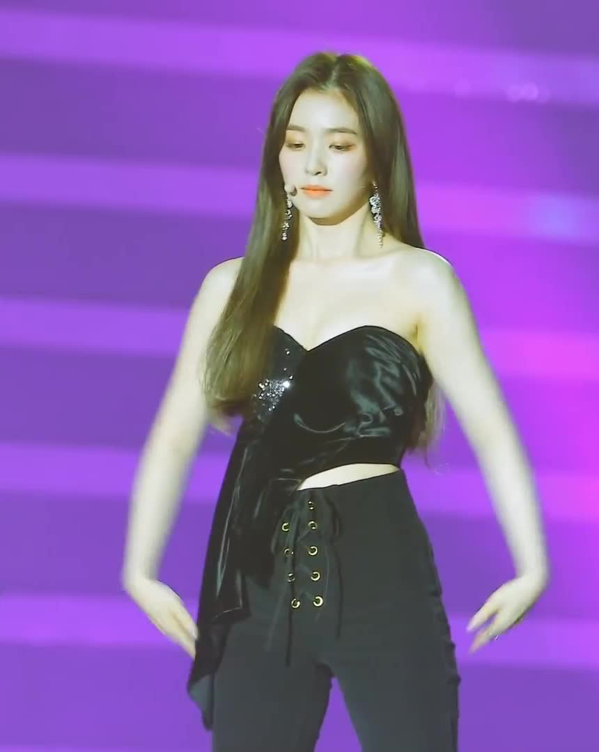 Red Velvet - Irene | Scrolller