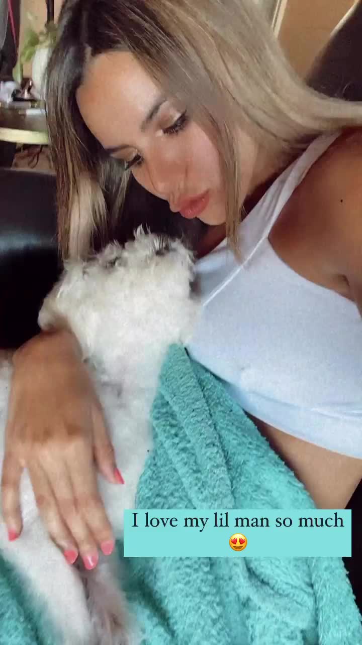 Kisses Scrolller