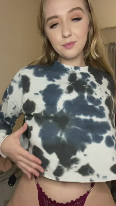 They bounce so nicely in slow motion (: | Scrolller