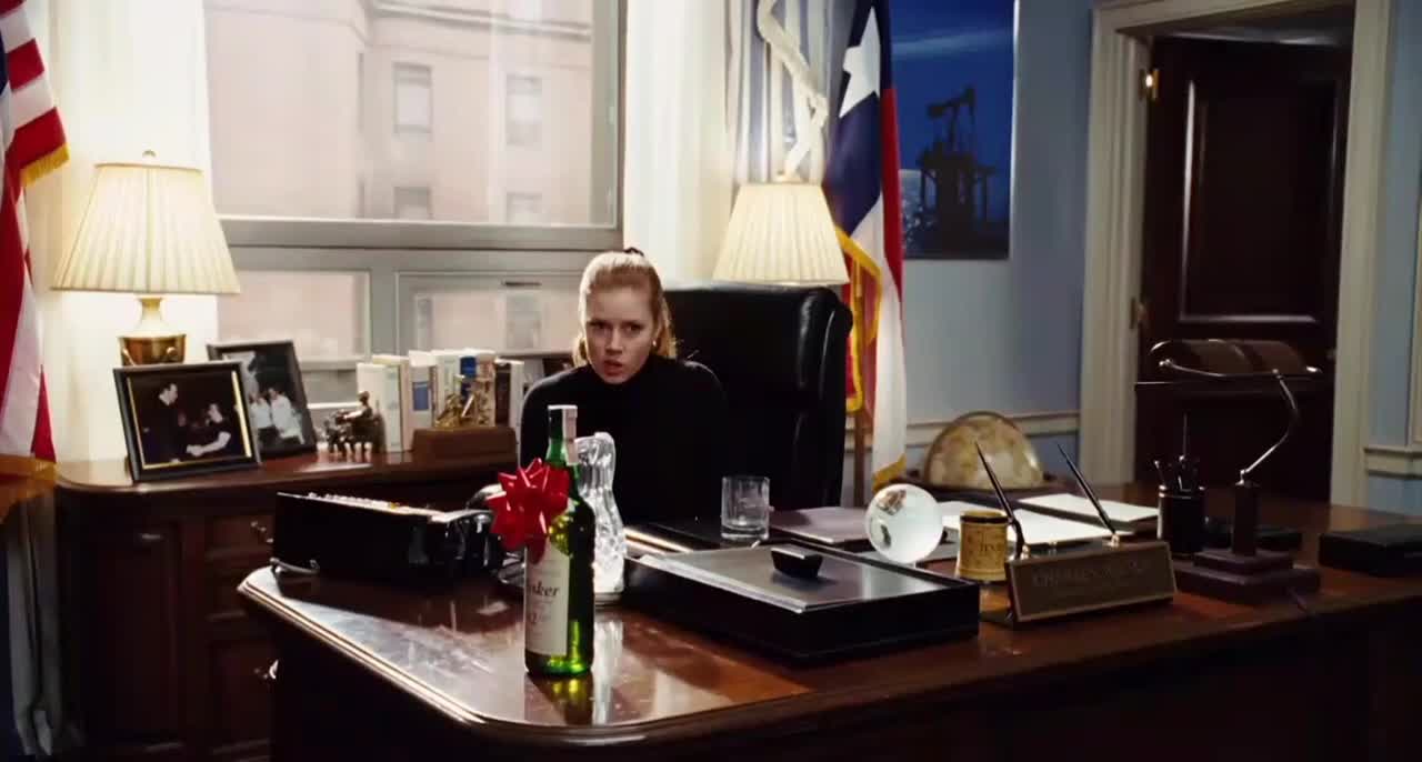 A perfect secretary for boss. | Scrolller