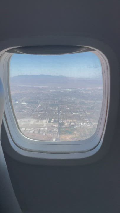 My very first airplane flash :) | Scrolller