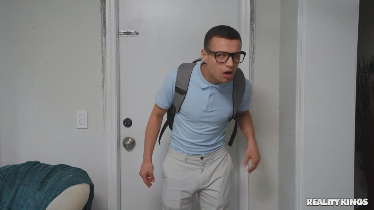 Mina Moon - Spying On The Horny Zoomer | Scrolller