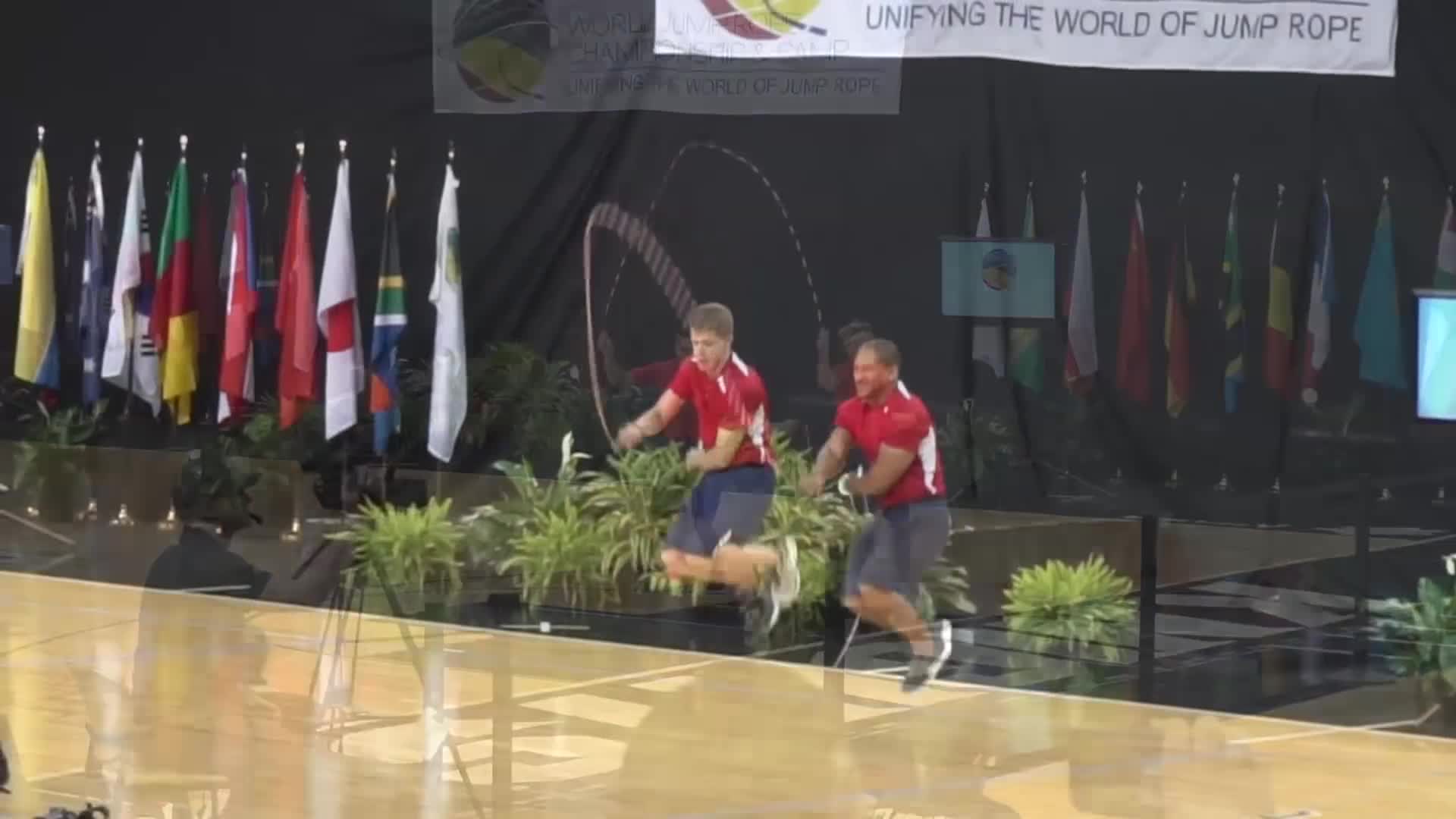 Interlocked jump rope event at the World Jump Rope Championship 2018 | Scrolller