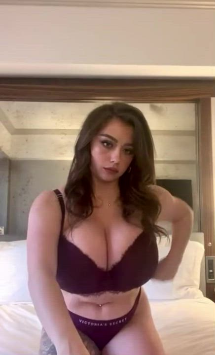 Huge pair! | Scrolller