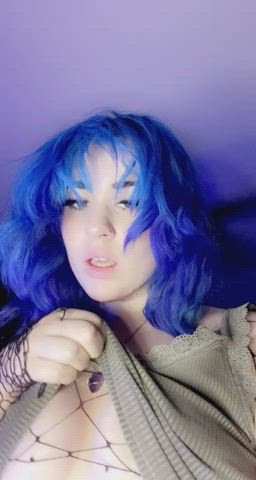 hard nips + goth girl = holy combo 🥴 agreed? | Scrolller