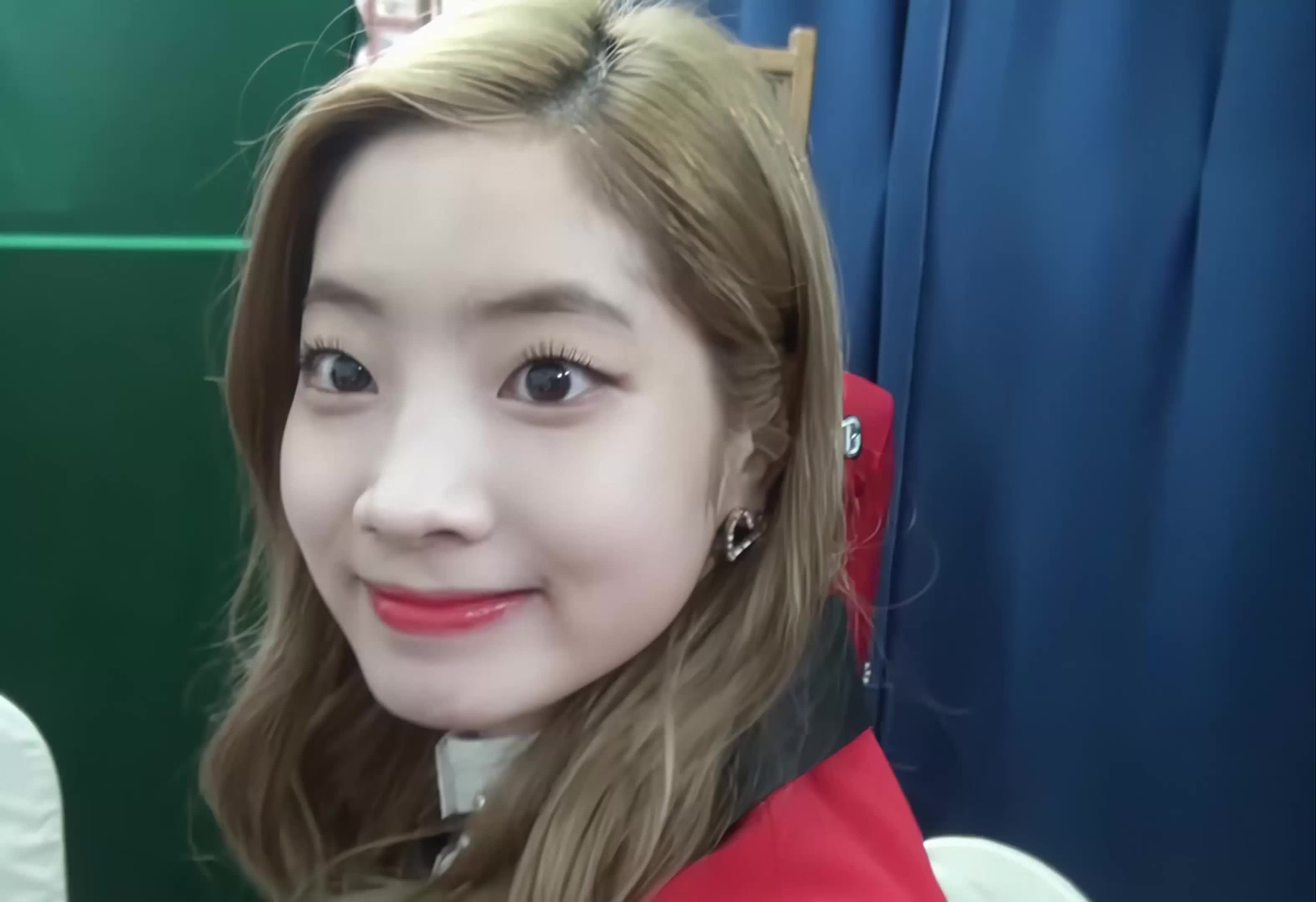 Dahyun | Scrolller