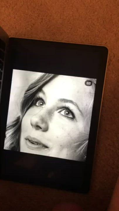 Very long dick jerking to her pretty face | Scrolller