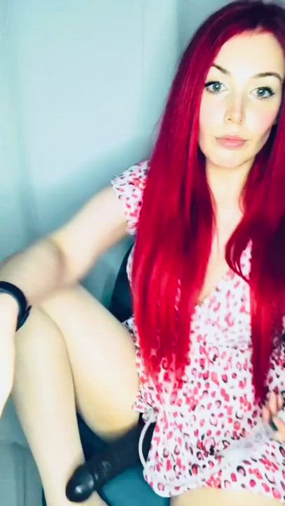 Who wants the first facial? | Scrolller