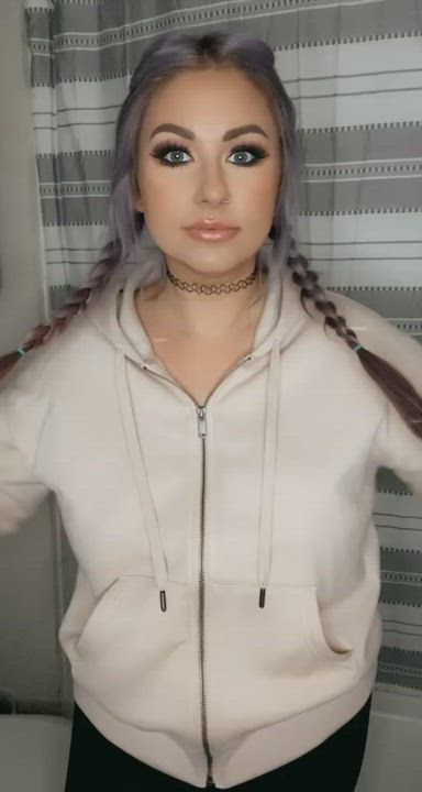 (oc) (reveal) love show off my boobs | Scrolller