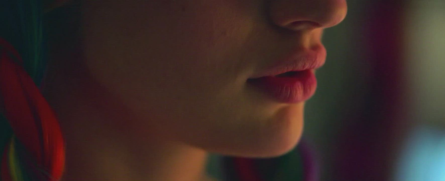 Joey King In The Act 2019 Scrolller
