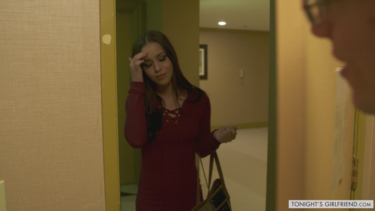 Week 48 [alina Lopez] Tonights Girlfriend Scrolller