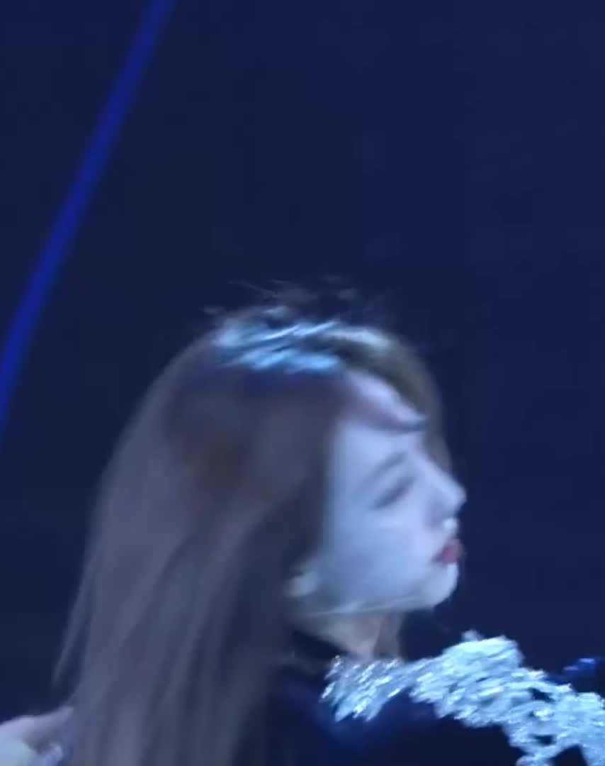 Stunning Nayeon (ft. Jeongyeon) | Scrolller