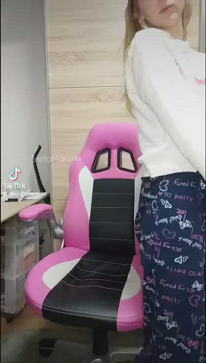 Stella Maris - READ FISRT COMMENT | Scrolller