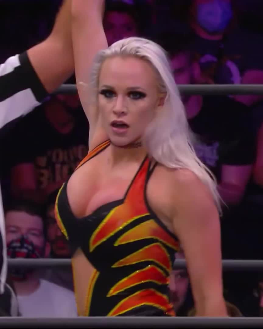 Penelope Ford | Scrolller