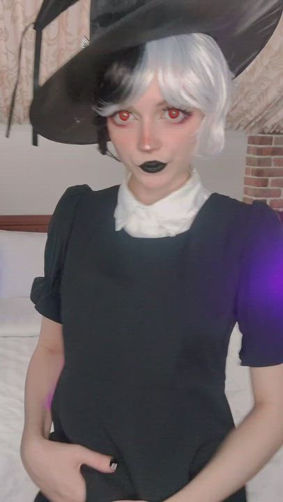 Witchy titties drop! | Scrolller