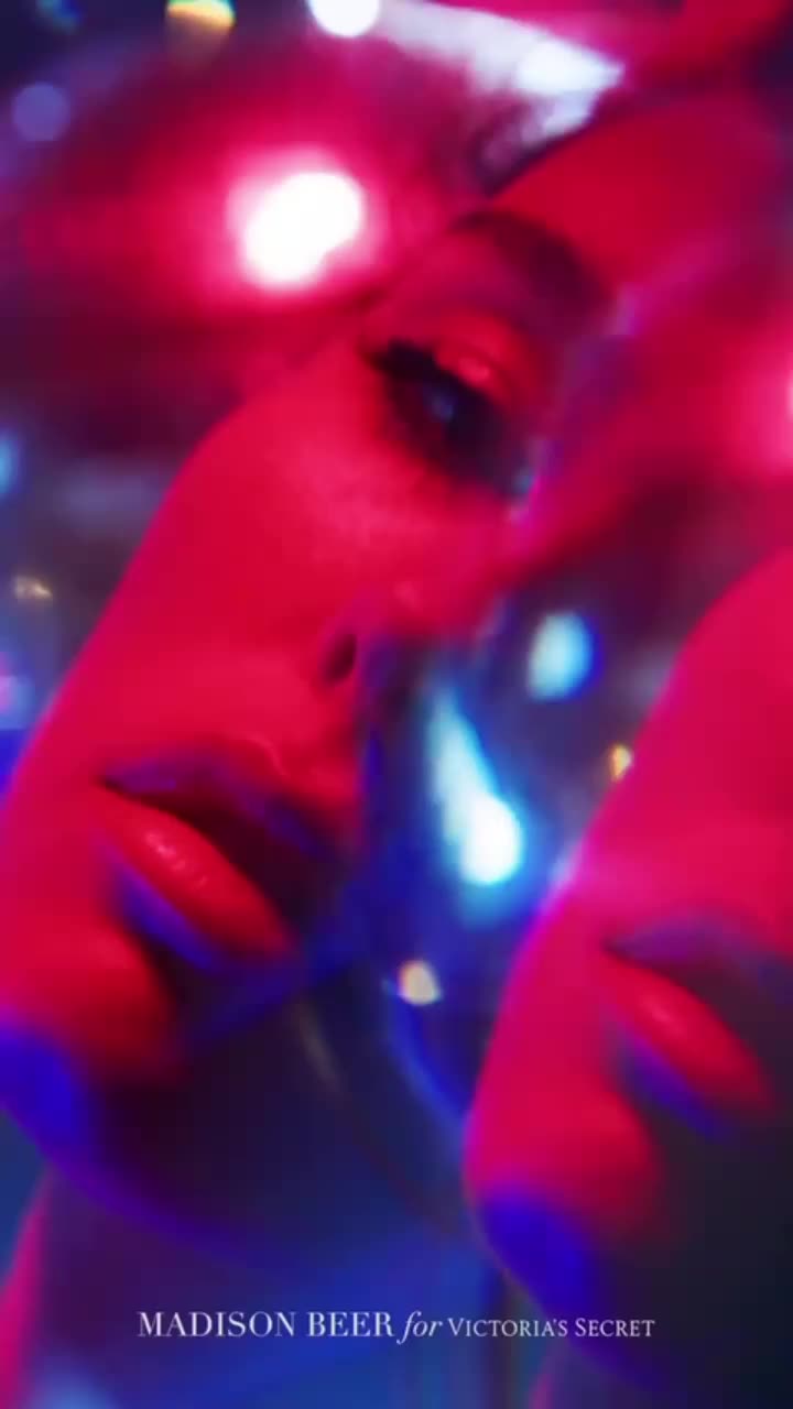 Tease for Victoria’s Secret | Scrolller